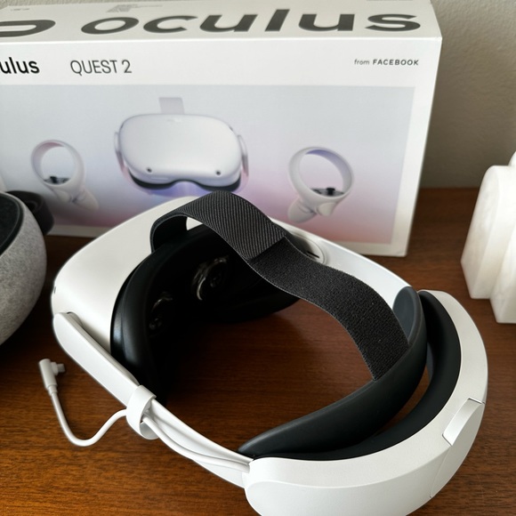 Oculus | VR, AR & Accessories | Meta Quest 2 Headset Package | Poshmark